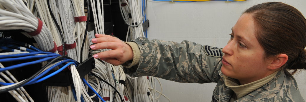 460th Space Communications Squadron (460 SCS), 460th Operations Group ...