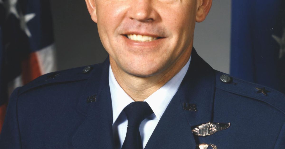 Should Terryl get a second star, keep his one, or what is his proper ...