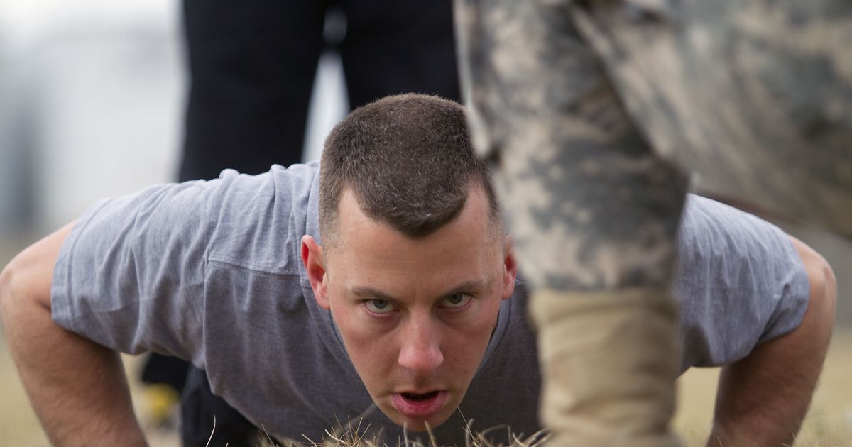 Army's fitness training fails the combat test. Why is the Army using ...