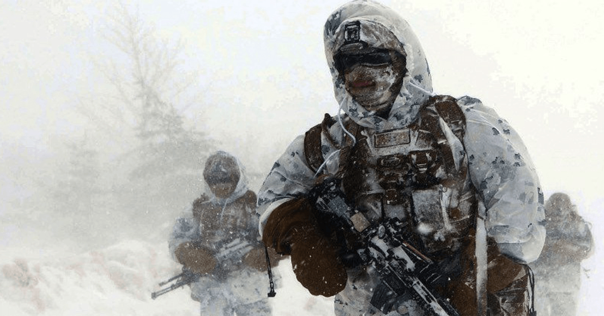 19 pictures of troops braving the cold that will make you thankful to ...