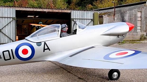 The DIY Spitfire: Enthusiast builds working replica fighter plane in ...