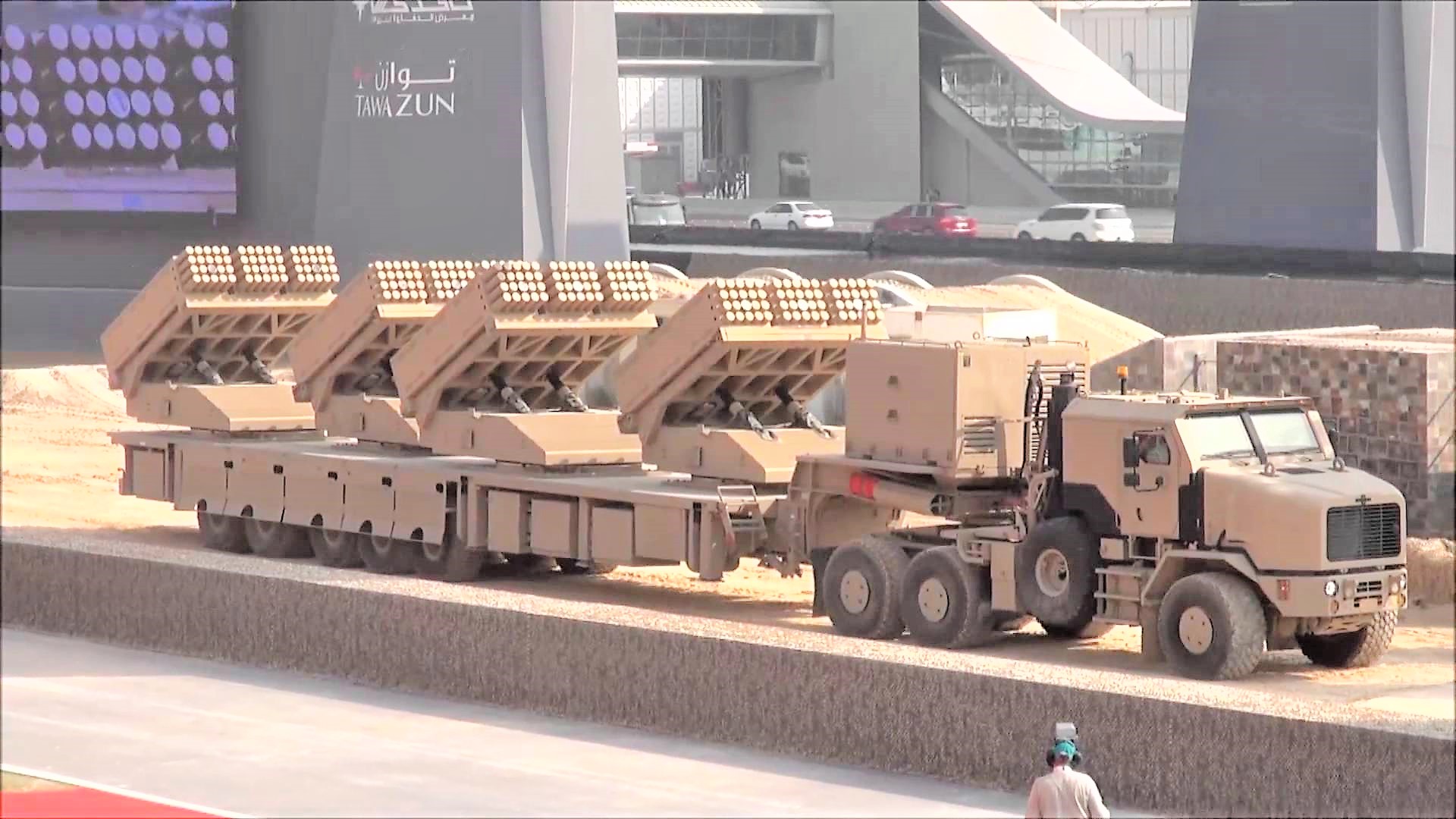 240 rockets, 10-wheel trailer, four 122mm rocket launchers, Multiple ...