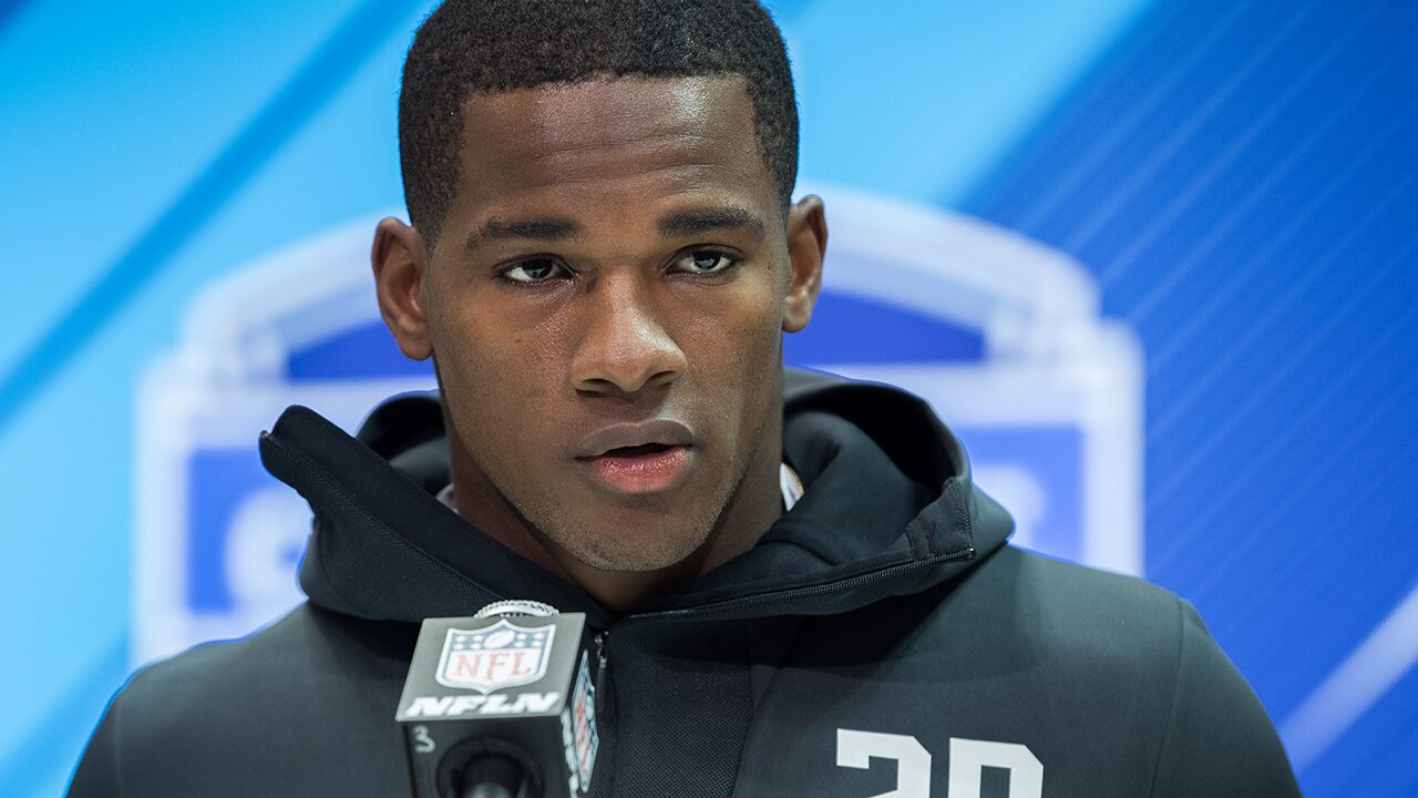 Miami Dolphins sign Mark Walton after defending running back over 3 ...
