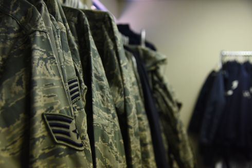 Air Force OKs two-piece flight suits for regular duty, changes patch ...