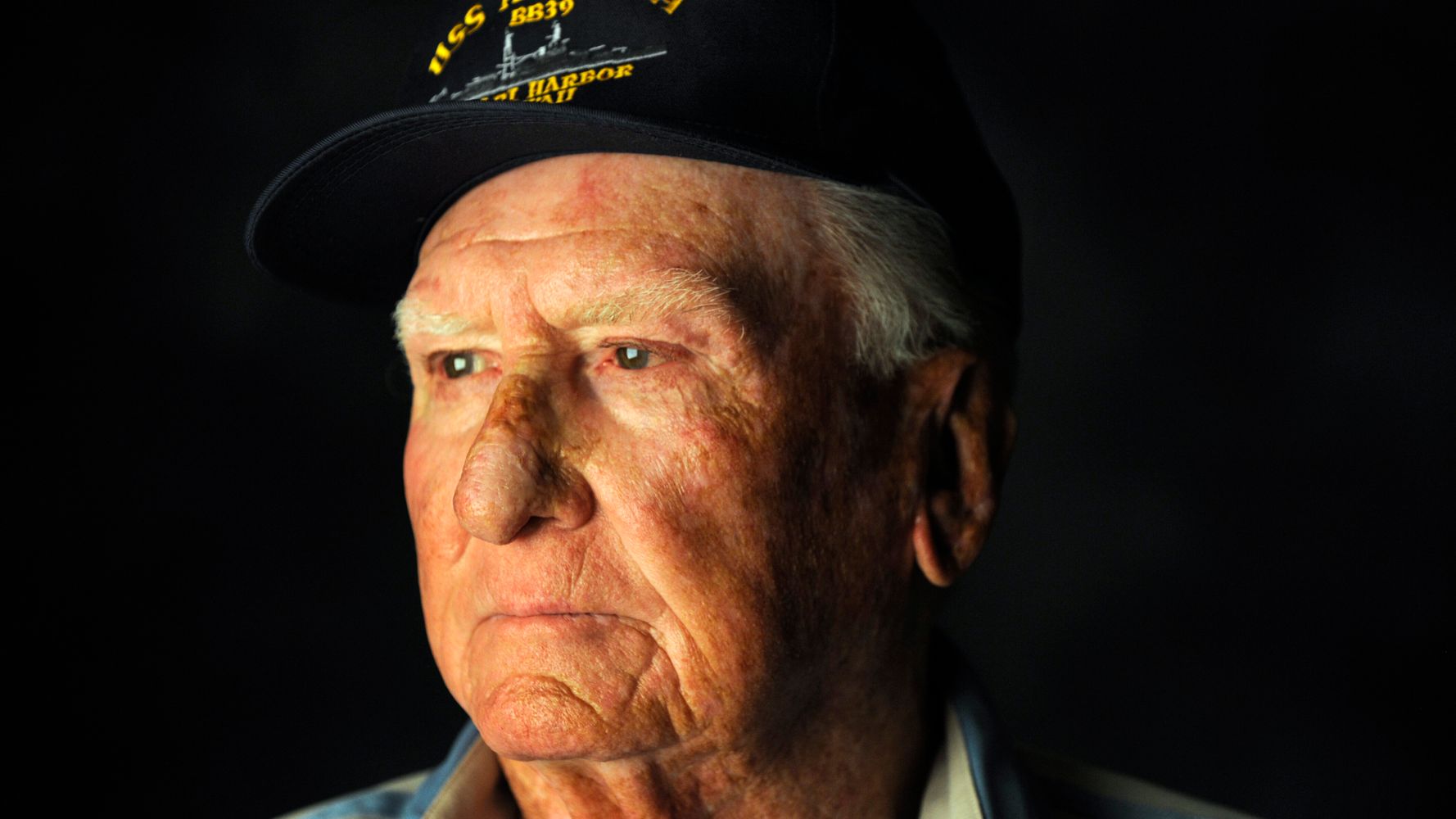 One Of The Remaining USS Arizona Crew Members Who Survived Pearl Harbor ...