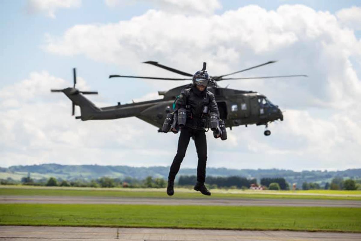 The British Royal Navy is testing out jetpack assault teams | RallyPoint
