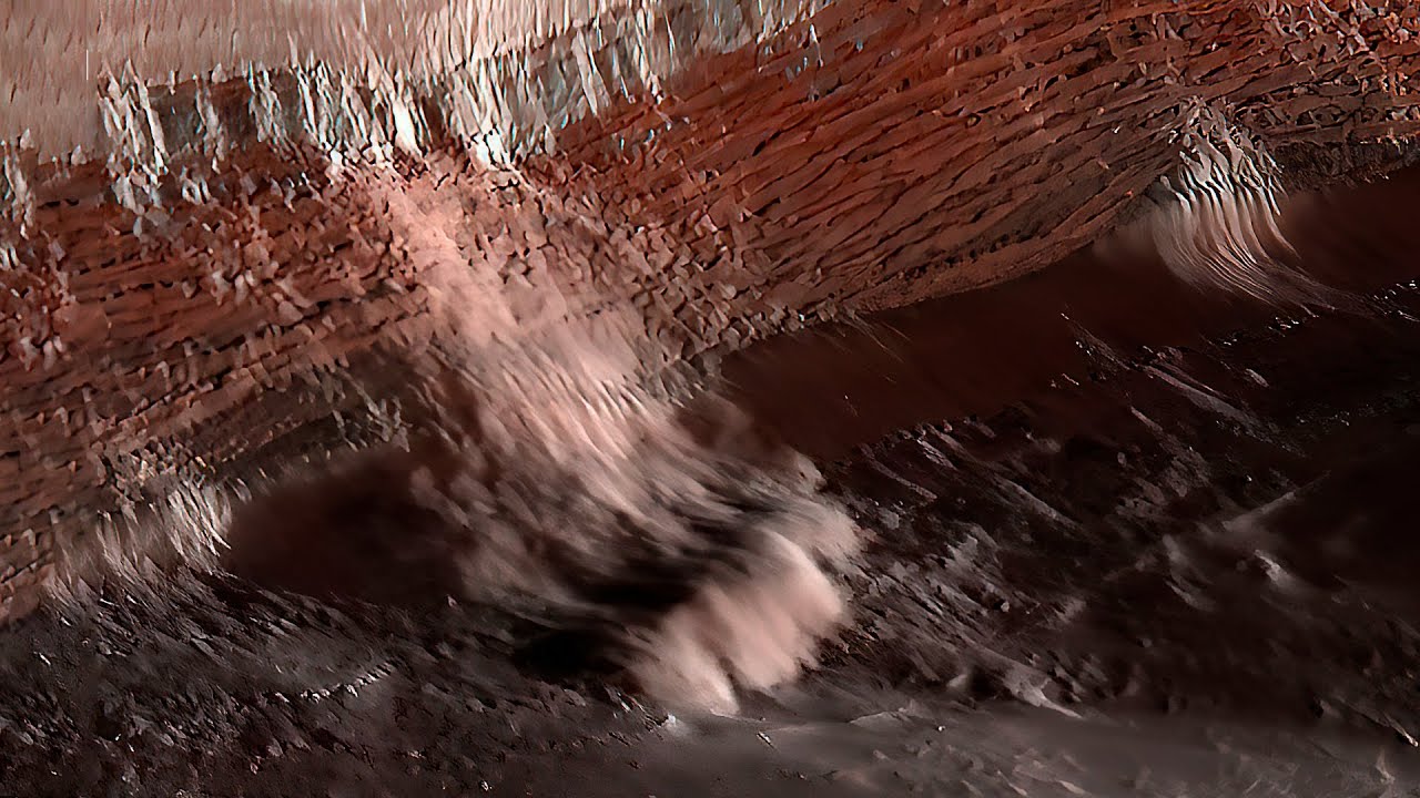 Ice and Dust avalanche captured on Mars by NASA’s Reconnaissance ...