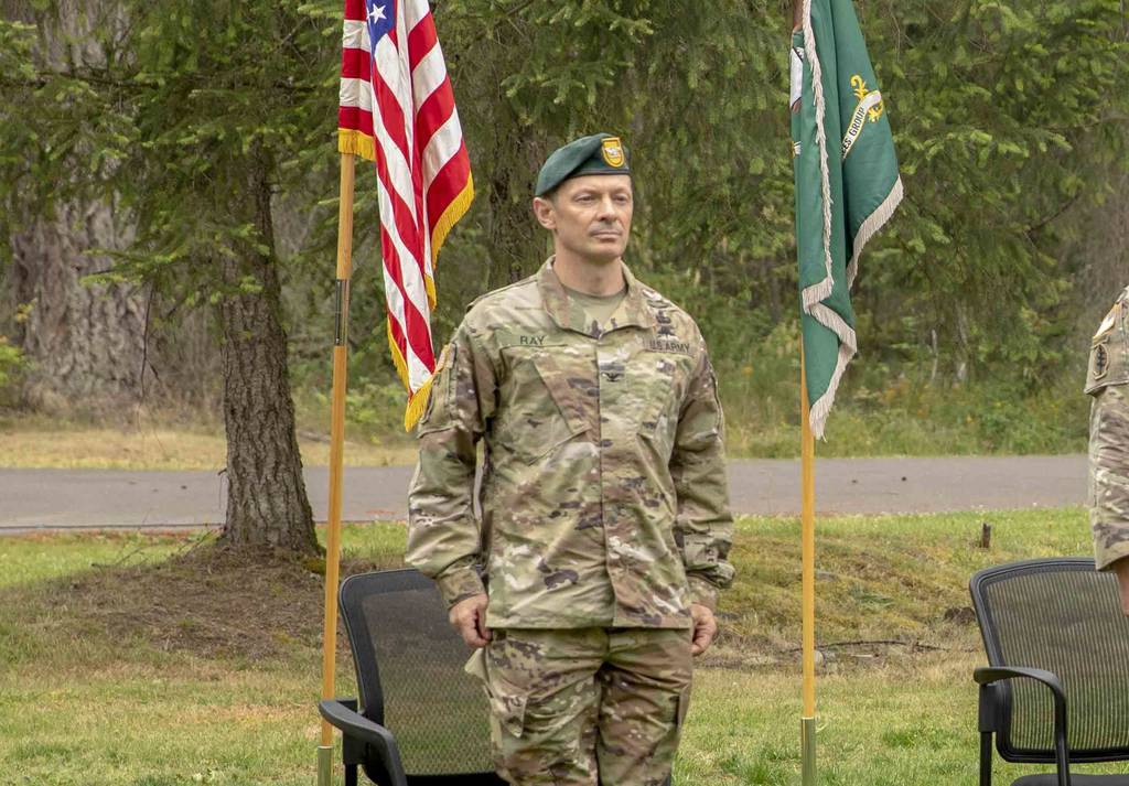 Honorable discharge, retirement as colonel, OK’d for Green Beret ...