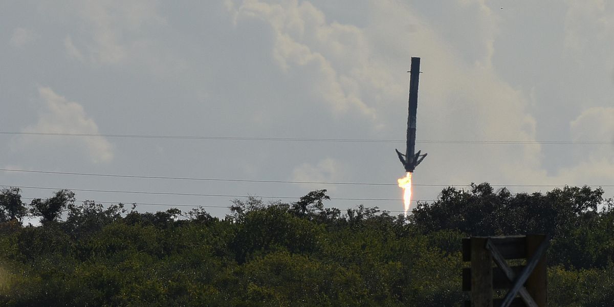 SpaceX rocket orbiting Earth is on a collision course with the moon ...