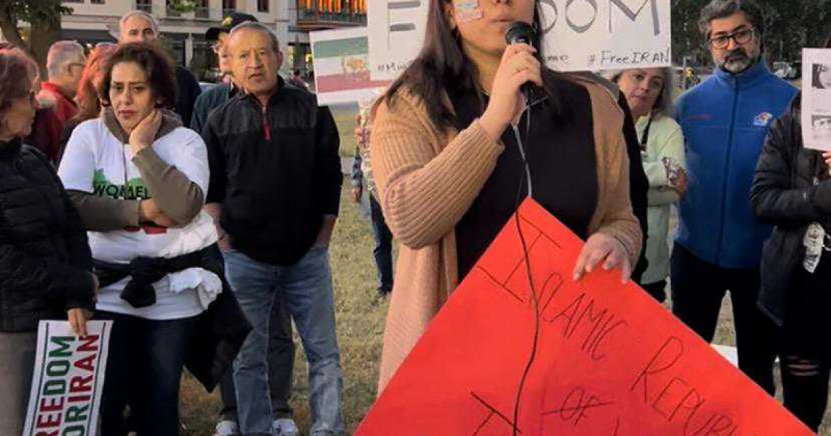 2 Kansas City women are risking everything to spread messages of ...