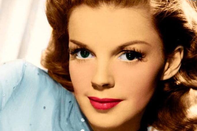 These Are the Greatest Female Vocalists of All Time | RallyPoint