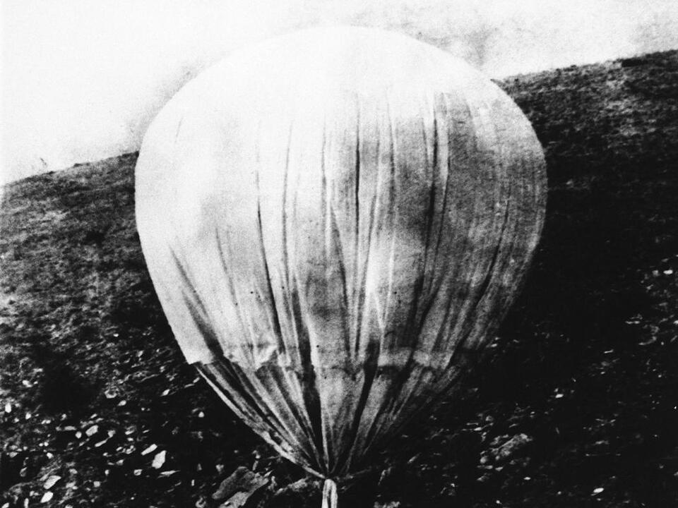 The Forgotten History of the Japanese Balloon Bomb That Killed ...