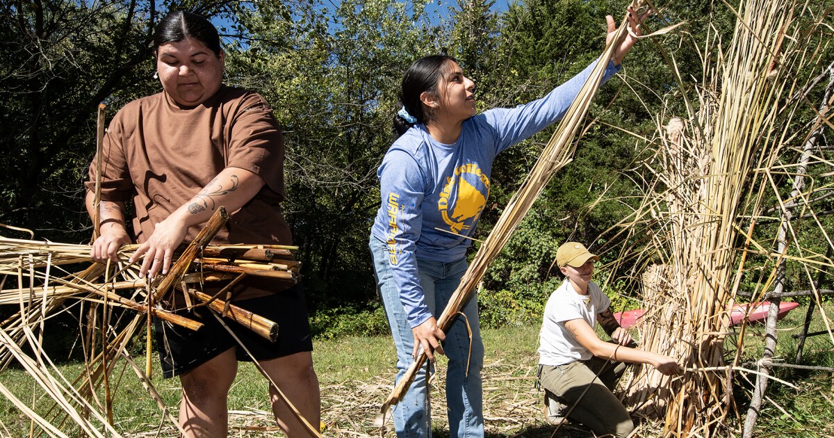 These Lawrence students are reconnecting with Native culture using the ...