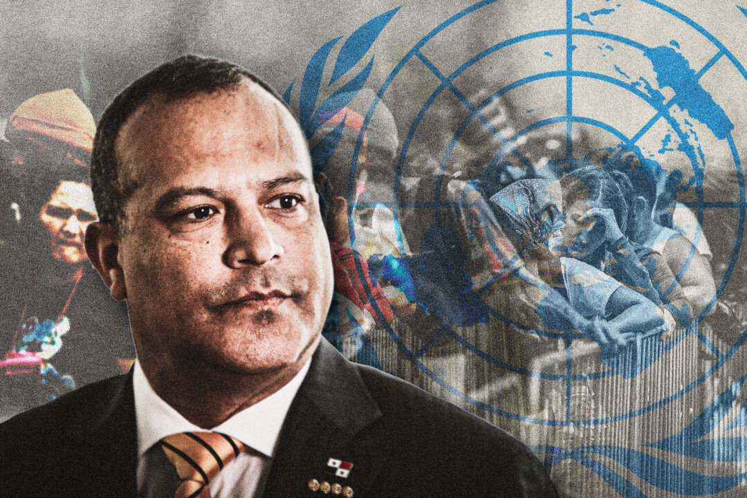 Former Panama Border Chief: UN Is Behind the Chaos at US–Mexico Border ...