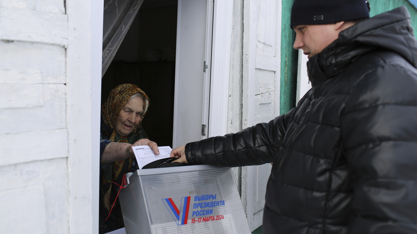 Russians cast final ballots in election preordained to extend Vladimir ...