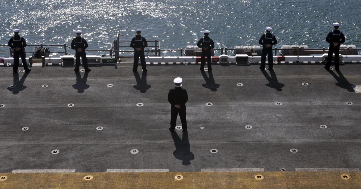 Judge Dismisses Felony Convictions Of 5 Retired U S Navy Officers In