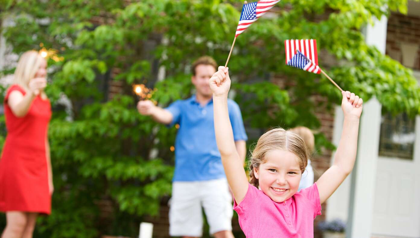 Pathetic Excuse For Backyard Fireworks Display Doesn’t End With ...