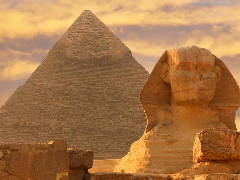 Chamber discovered deep within Great Pyramid of Giza could be missing ...